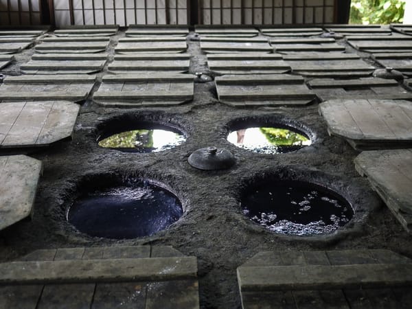 Japan's Indigo Textiles - THE KINDCRAFT