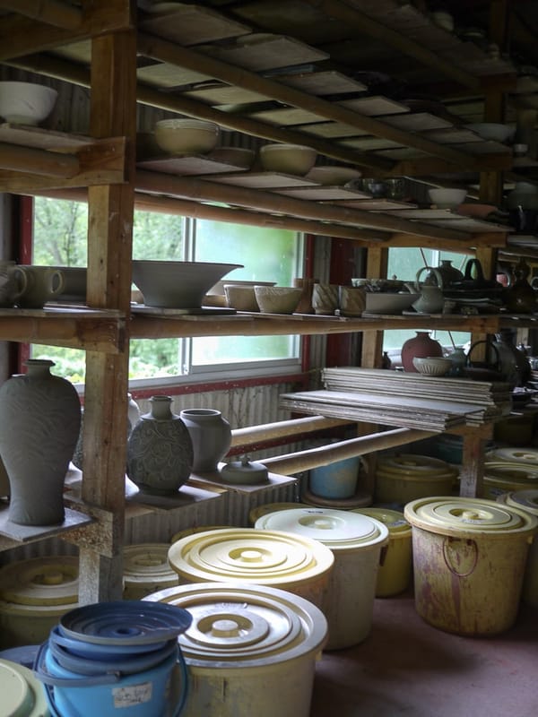 Mashiko Pottery - THE KINDCRAFT