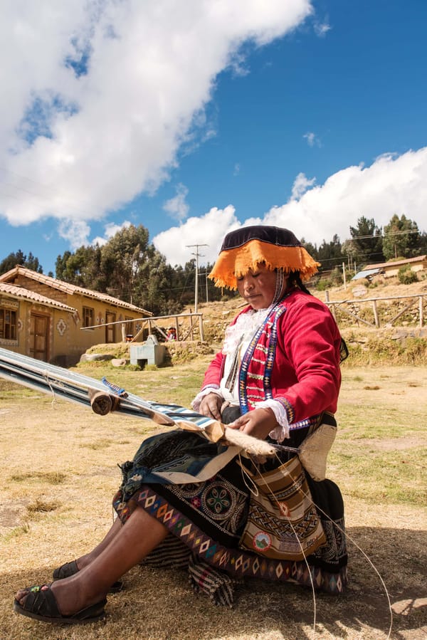 Cusco's Center for Traditional Peruvian Textiles - THE KINDCRAFT